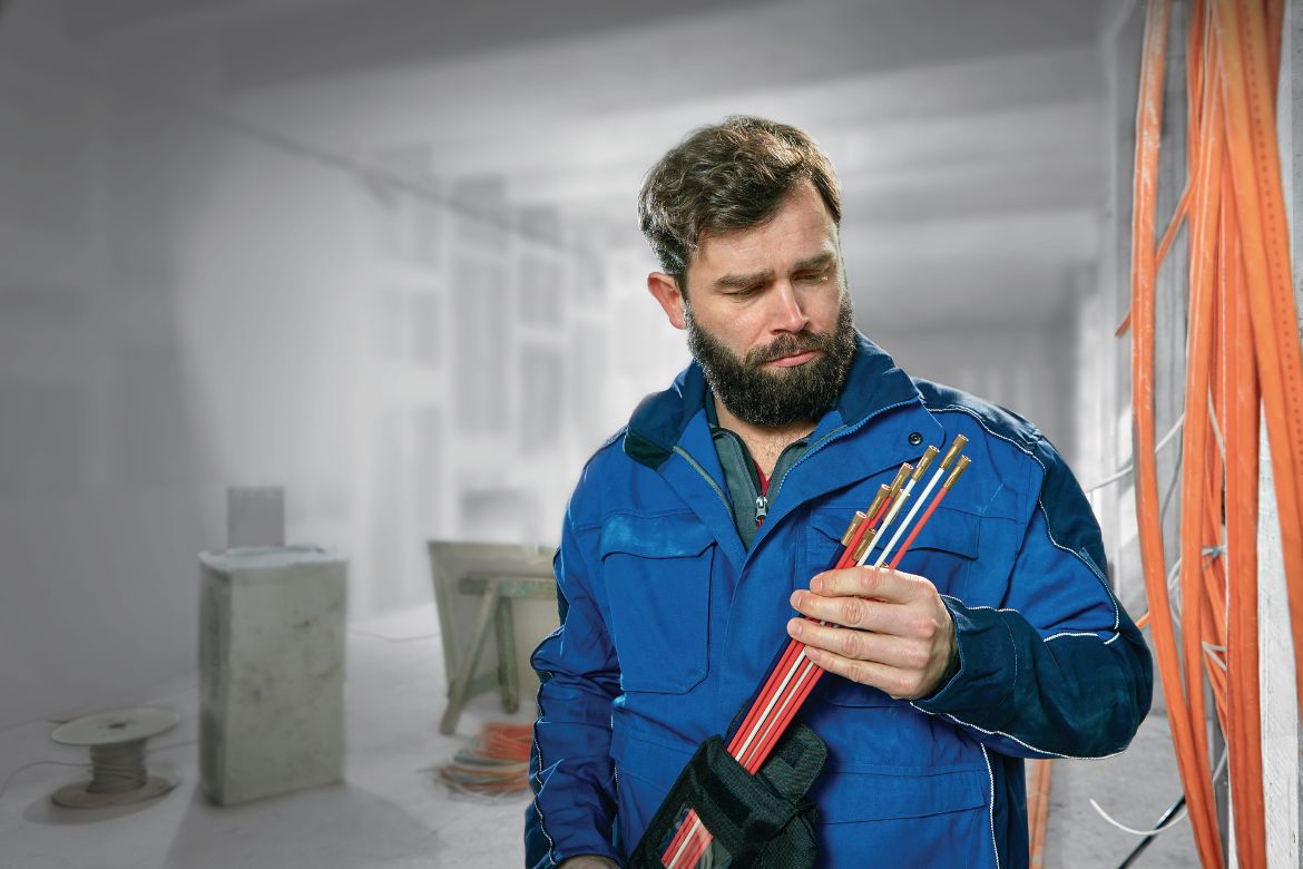 Elektroinstallations-Hub